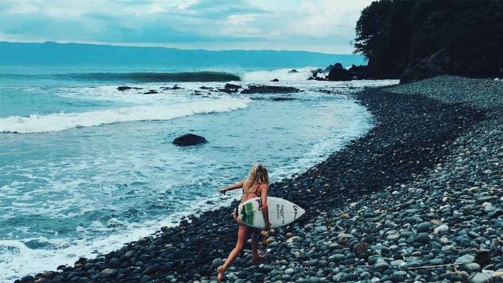 Pantai Cimaja ?️ HTM, Rute, Foto & Ulasan Pengunjung