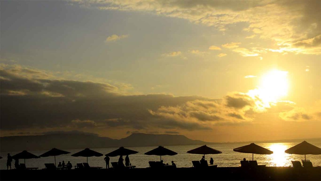 Pantai Ria Kenjeran 🏖️ HTM, Rute, Foto & Ulasan Pengunjung