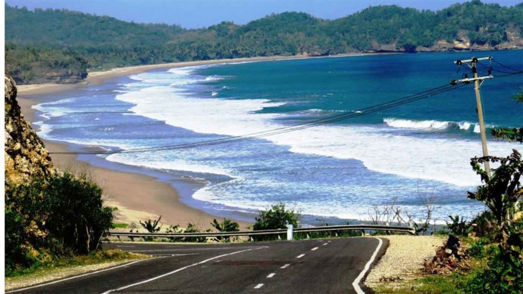 Pantai Klayar 🏖️ HTM, Rute, Foto & Ulasan Pengunjung