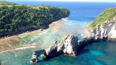 Pantai Mabak 🏖️ HTM, Rute, Foto & Ulasan Pengunjung
