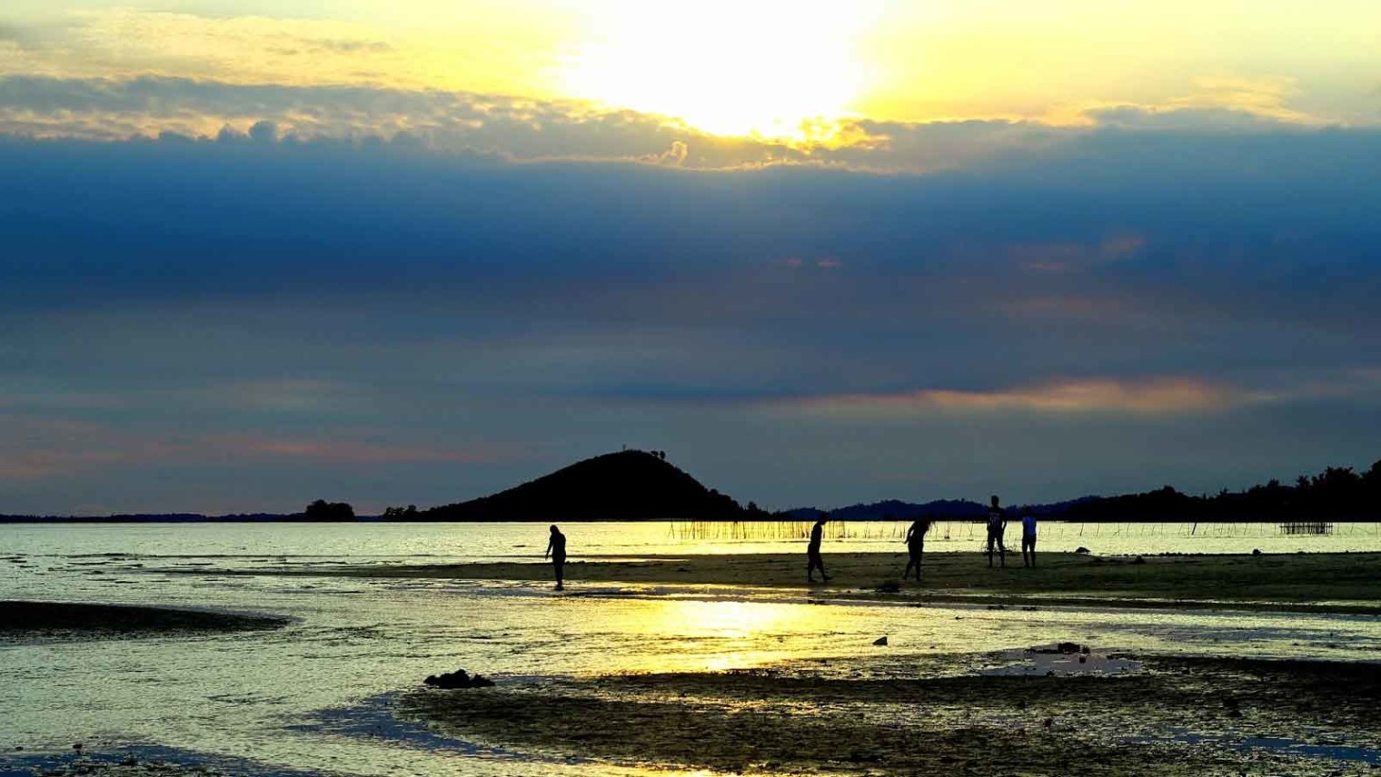 Pantai Setokok ?️ HTM, Rute, Foto & Ulasan Pengunjung
