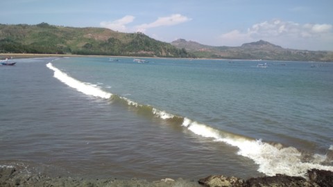 Pantai Gemah ?️ HTM, Rute, Foto & Ulasan Pengunjung