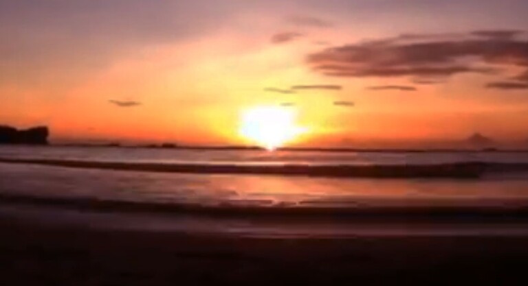 Pantai Pulo Manuk ?️ HTM, Rute, Foto & Ulasan Pengunjung