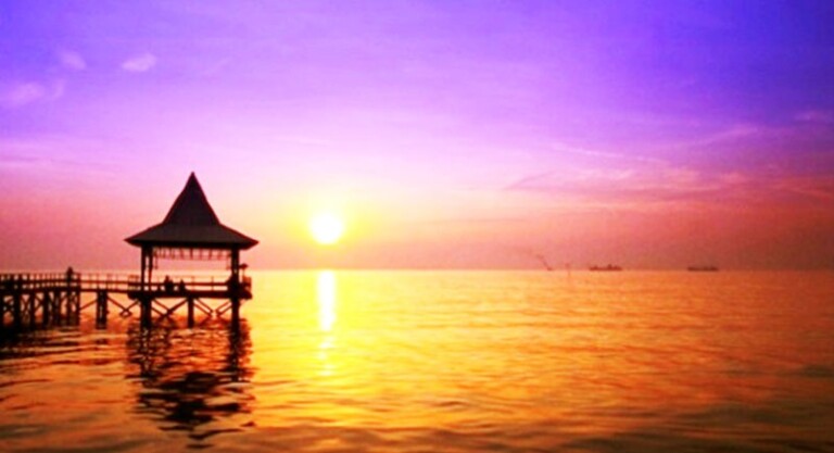 Pantai Ria Kenjeran ?️ HTM, Rute, Foto & Ulasan Pengunjung