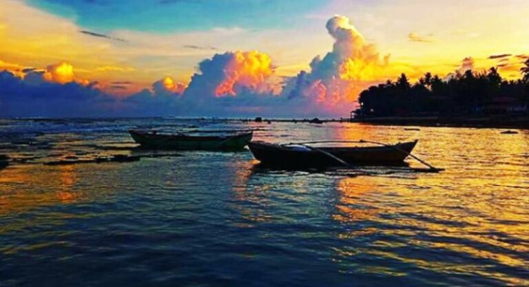 Pantai Sorake ?️ HTM, Rute, Foto & Ulasan Pengunjung