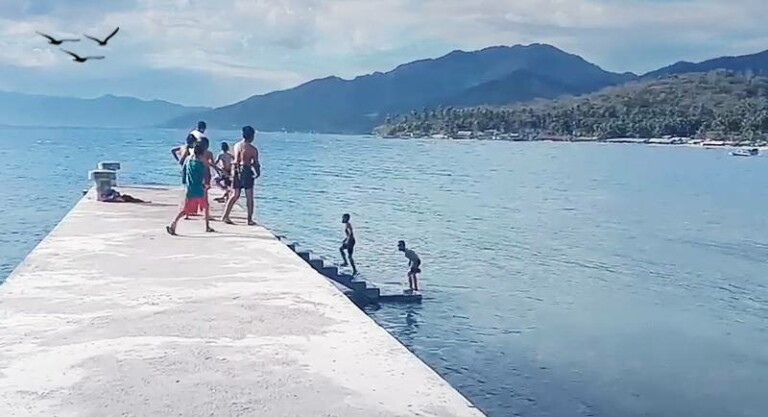 Pantai Botutonuo ?️ HTM, Rute, Foto & Ulasan Pengunjung
